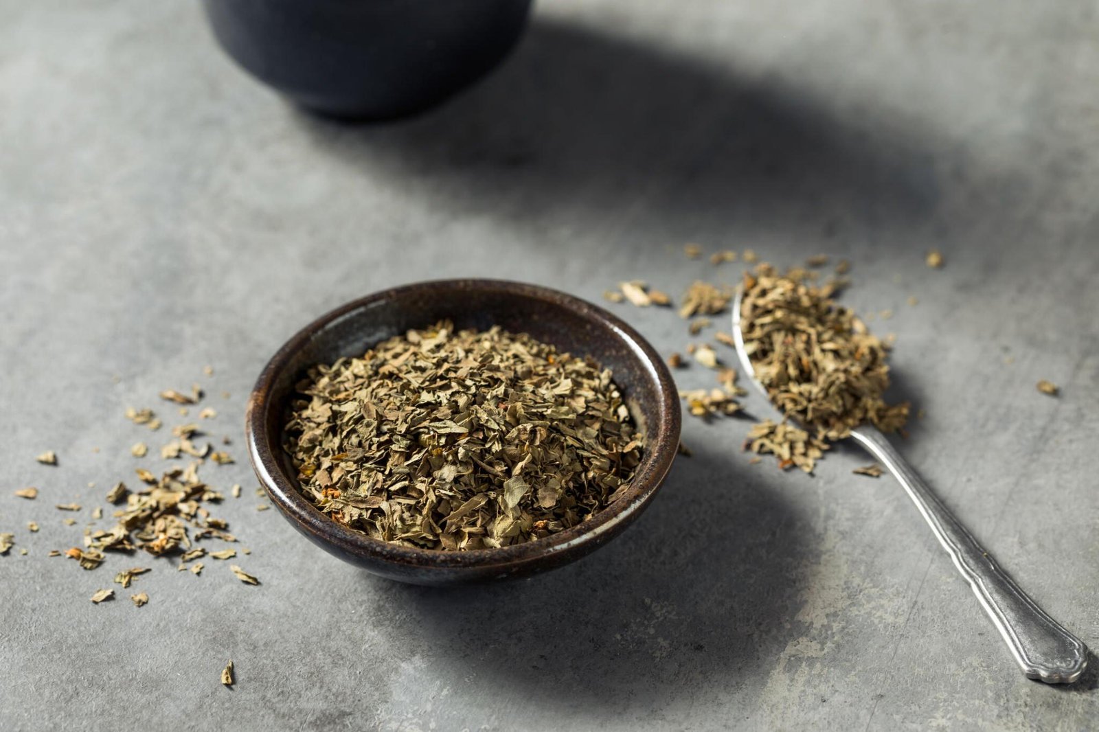 Grinding Herb for Different Consumption Methods: A Guide – Mamba Grinders™ Grinding Herb for Different Consumption Methods: A Guide – Mamba Grinders™