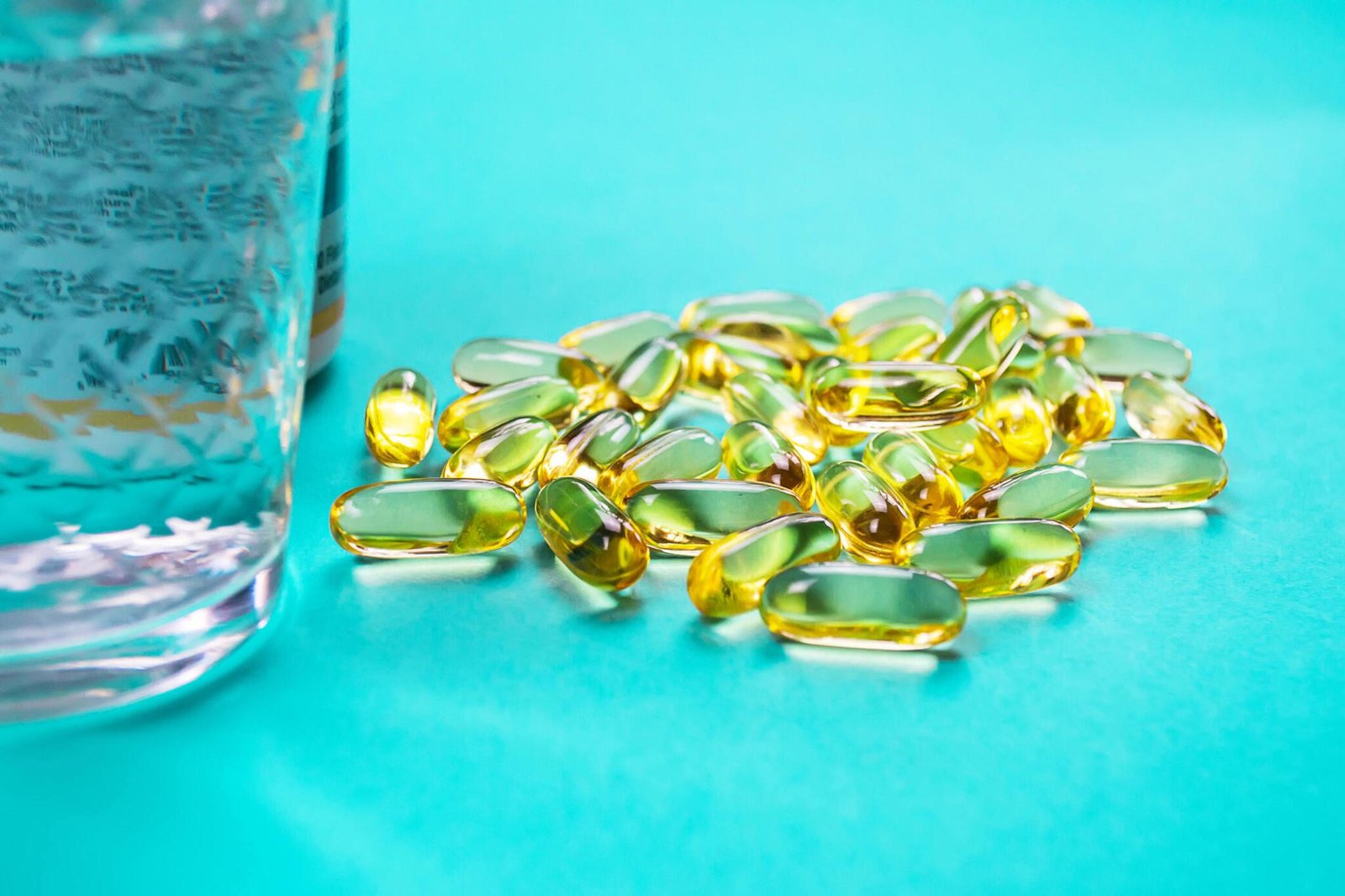 Health Benefits of Herbal Capsules – Mamba Grinders™